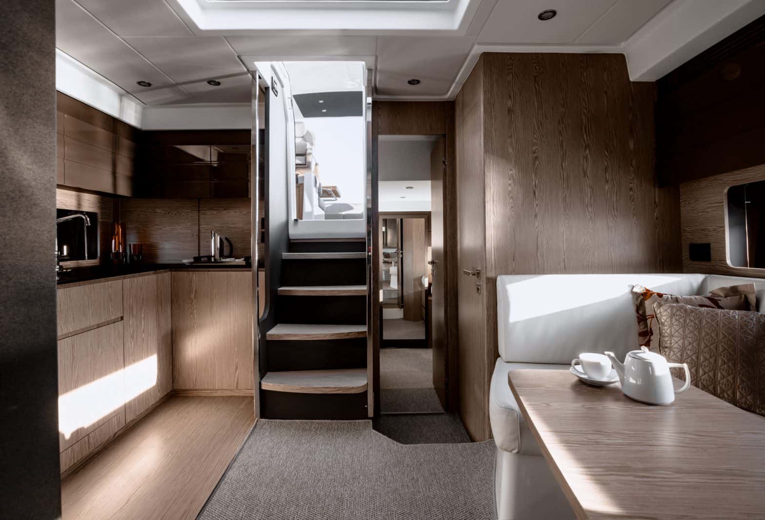 Azimut Atlantis 45 - 45 foot yacht | Azimut Yachts