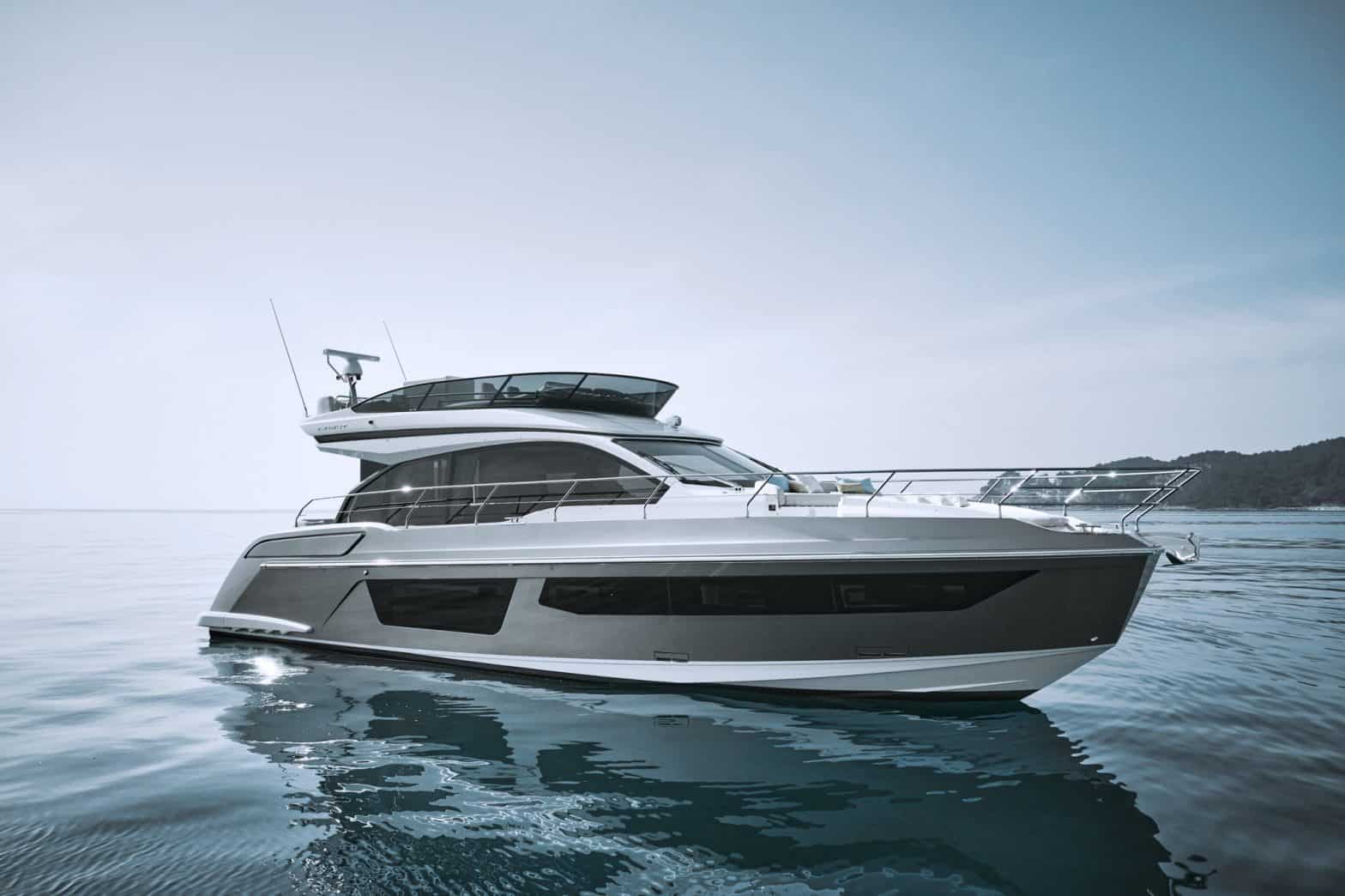 Azimut Fly 53 - flybridge, 53 foot yacht | Azimut Yachts