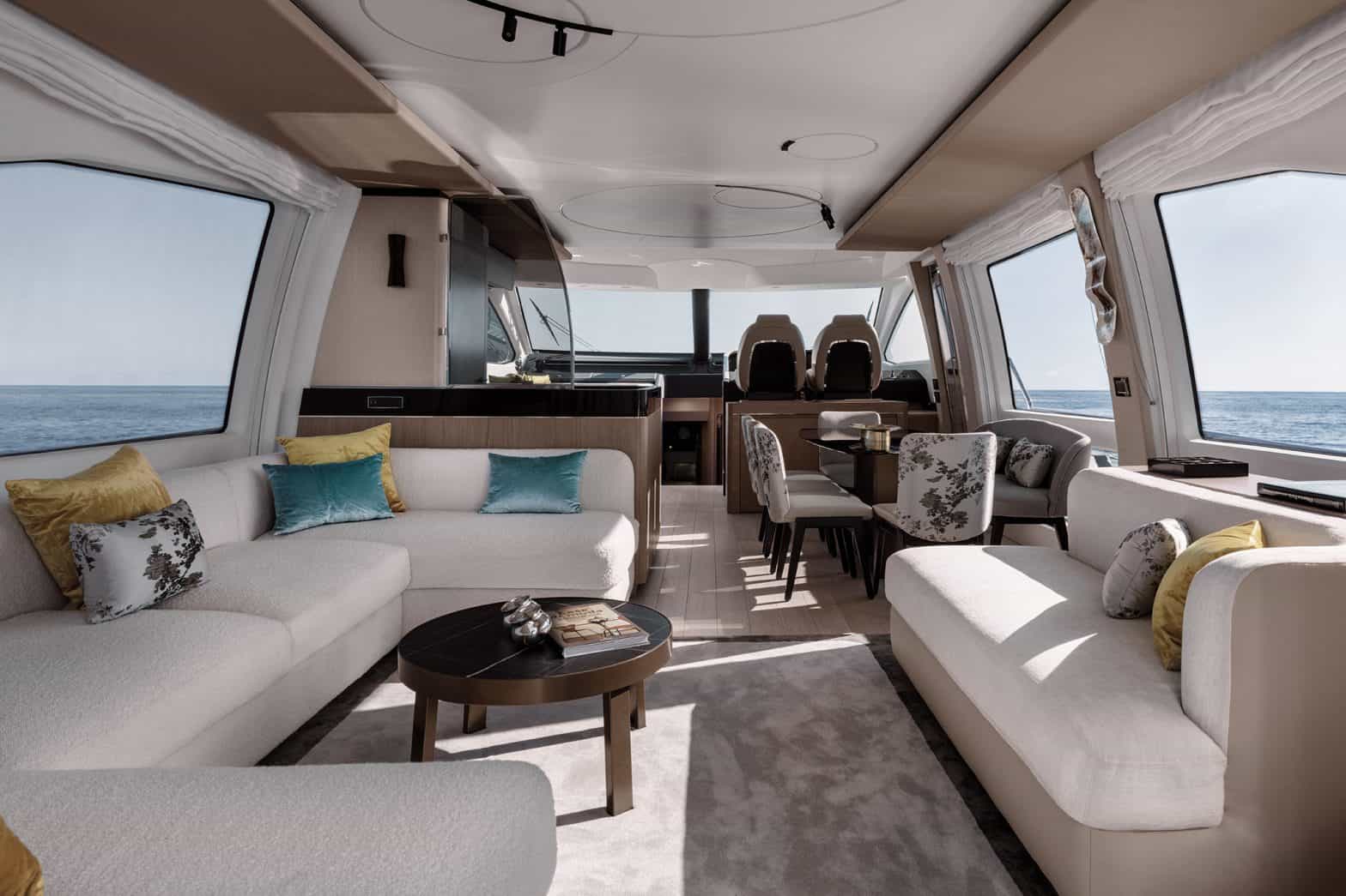 Azimut Fly 72 - flybridge, 72 foot yacht | Azimut Yachts