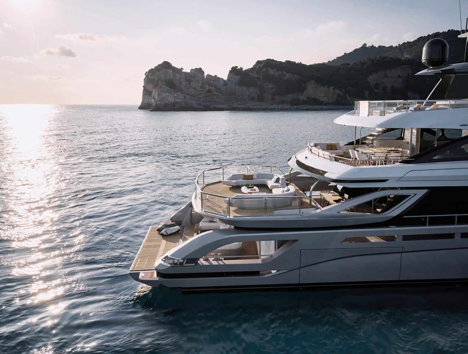 Azimut Grande Trideck - 125 foot yacht | Azimut Yachts