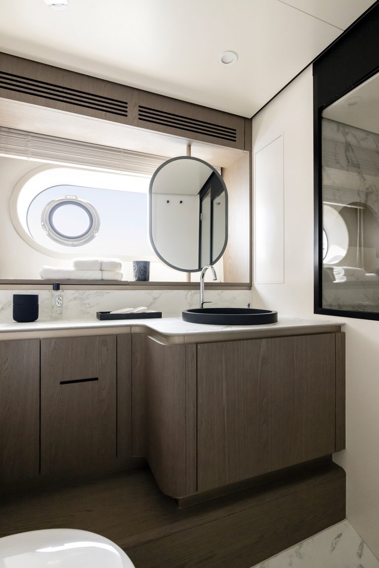 Azimut Magellano 60 - 60 foot yacht | Azimut Yachts